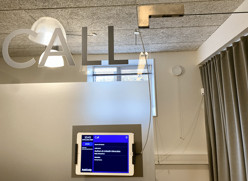 Smart office: What, where, how, and for whom?